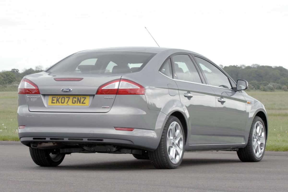 Ford Mondeo 2.0 16V LPG Ghia prijs en specificaties