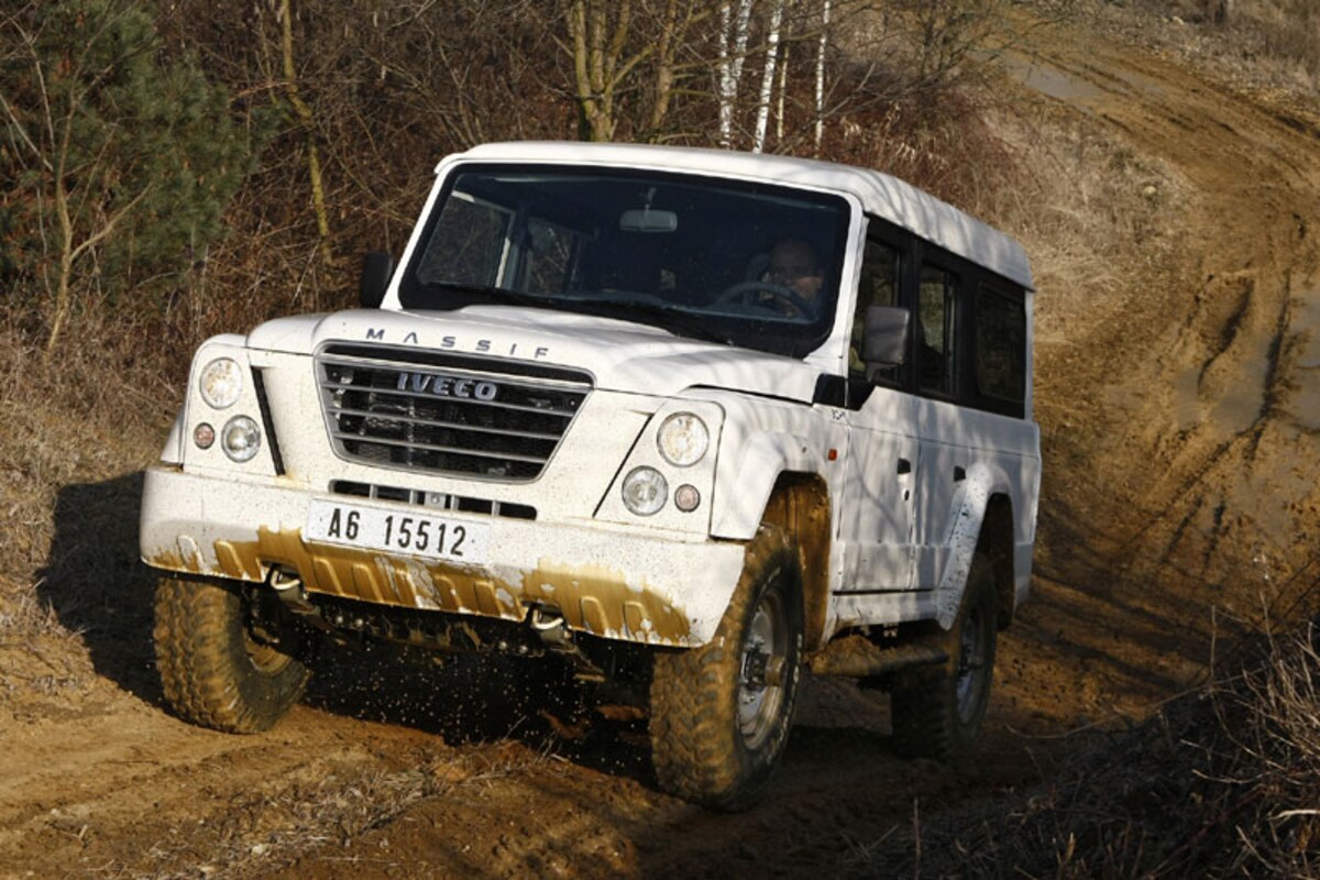Iveco Massif: Defender op z'n Italiaans - AutoWeek