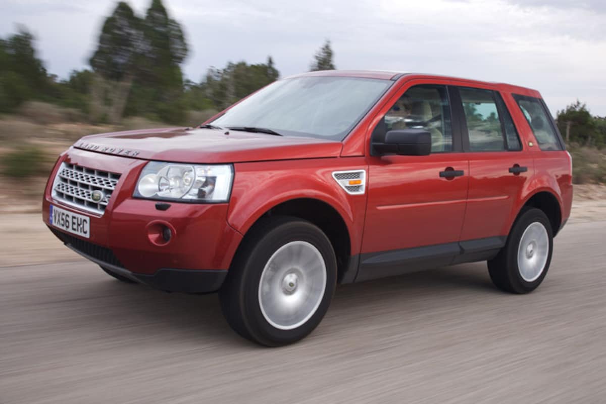 Land Rover Freelander 3.2 i6 Prestige prijs en specificaties