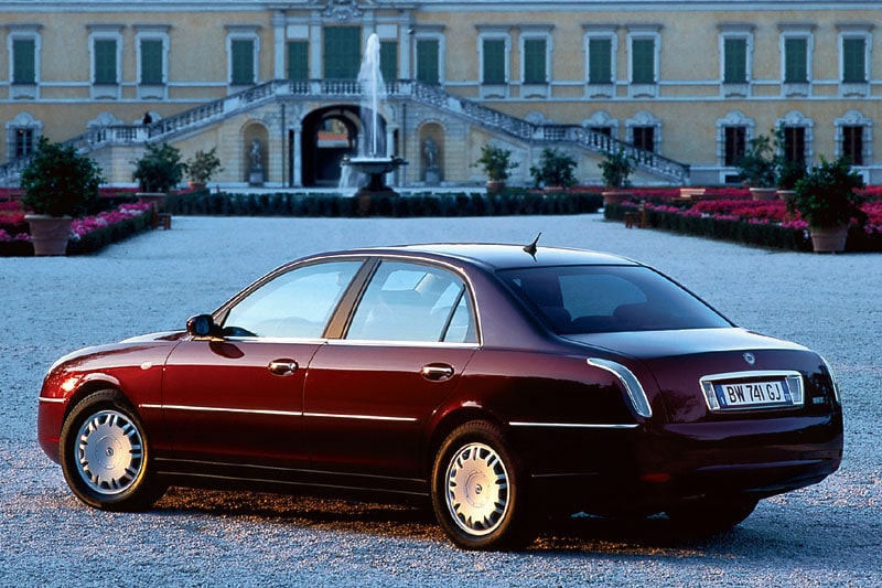 Lancia Thesis 3.2 V6 24v Elegante (2007) review - AutoWeek