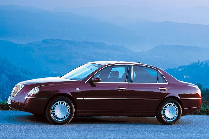 Lancia Thesis 2.4 20v Emblema (2008) review - AutoWeek
