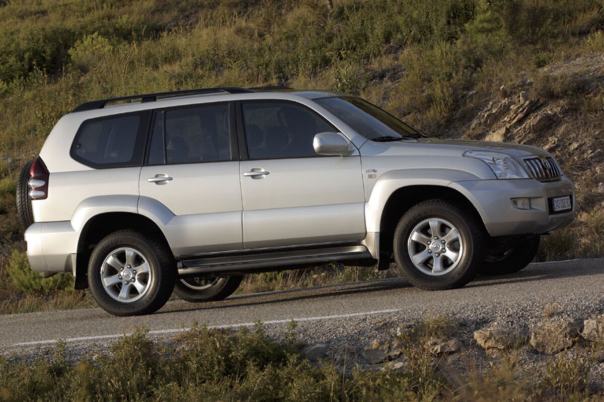 Toyota Land Cruiser 3.0 D-4D VX (2003) review - AutoWeek