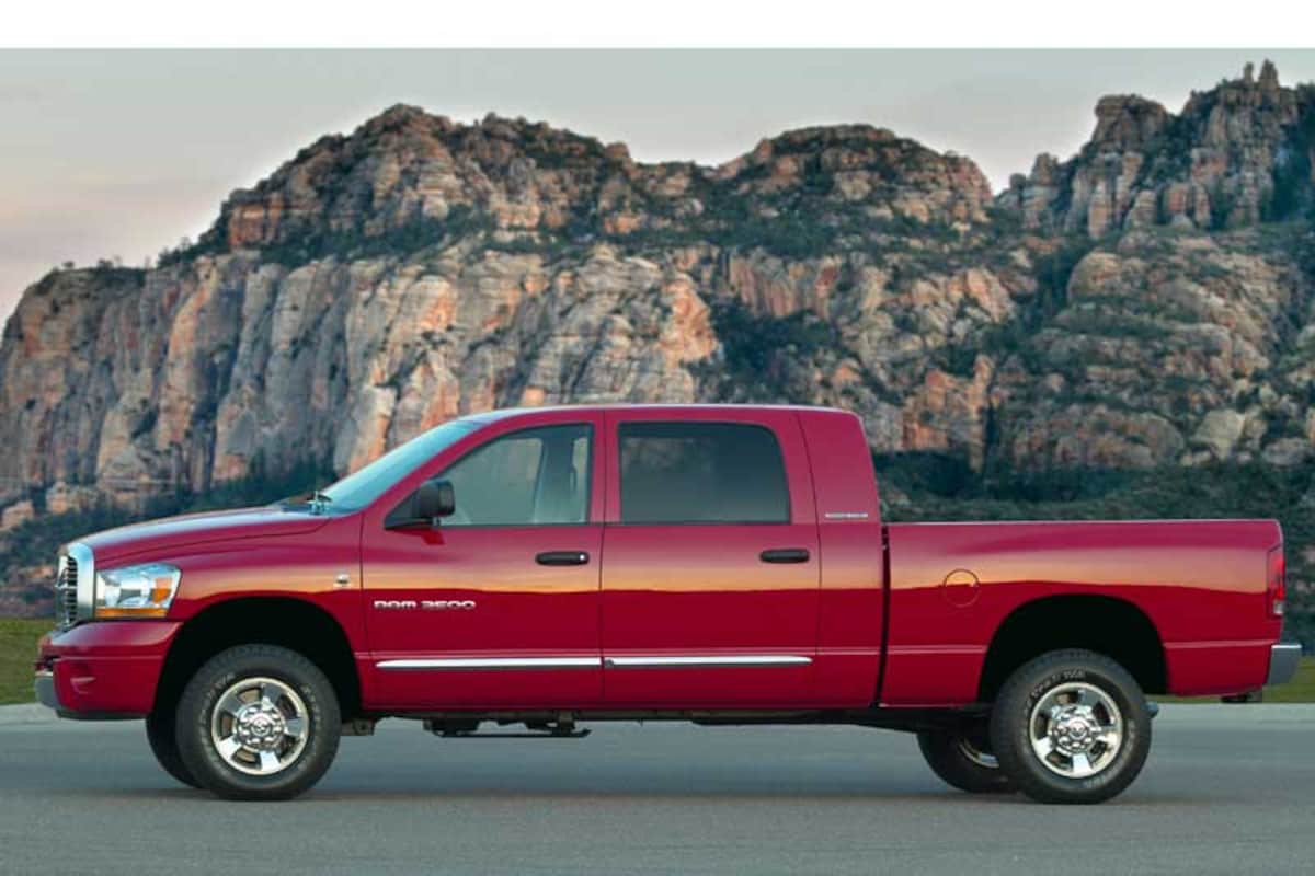 Dodge Ram Mega Cab Dually: beresterk - AutoWeek