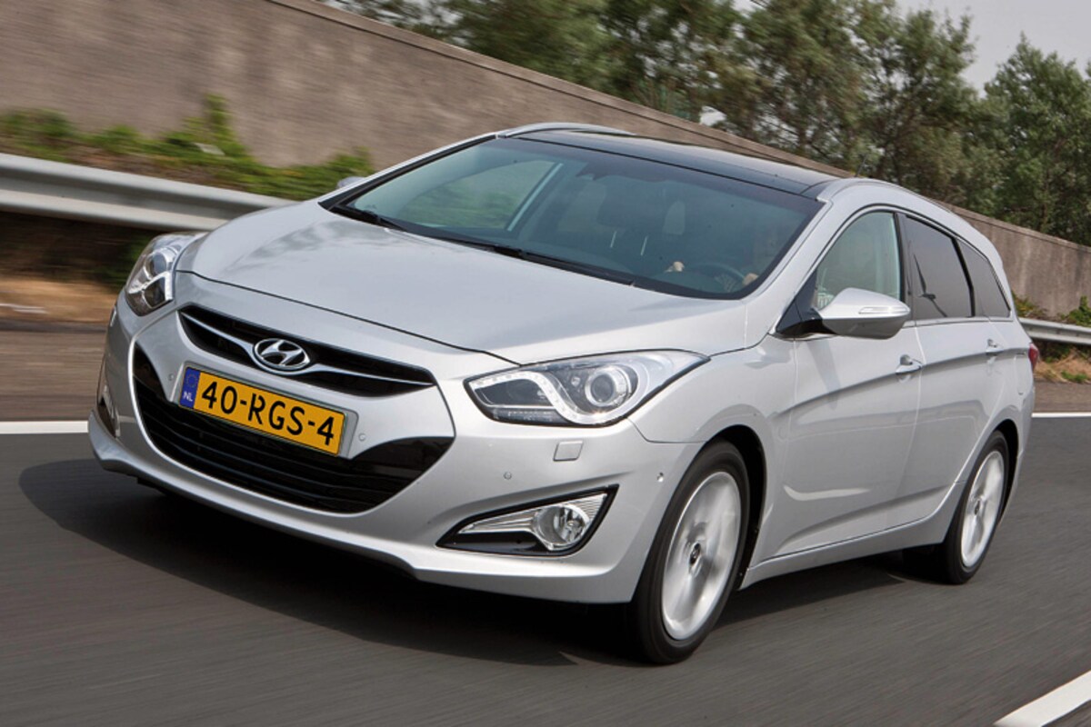Hyundai i40 Wagon 1.7 CRDi HP Business Edition (2012) review