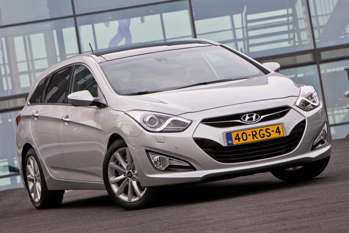 Hyundai i40 Wagon 1.7 CRDi HP Business Edition (2012) review