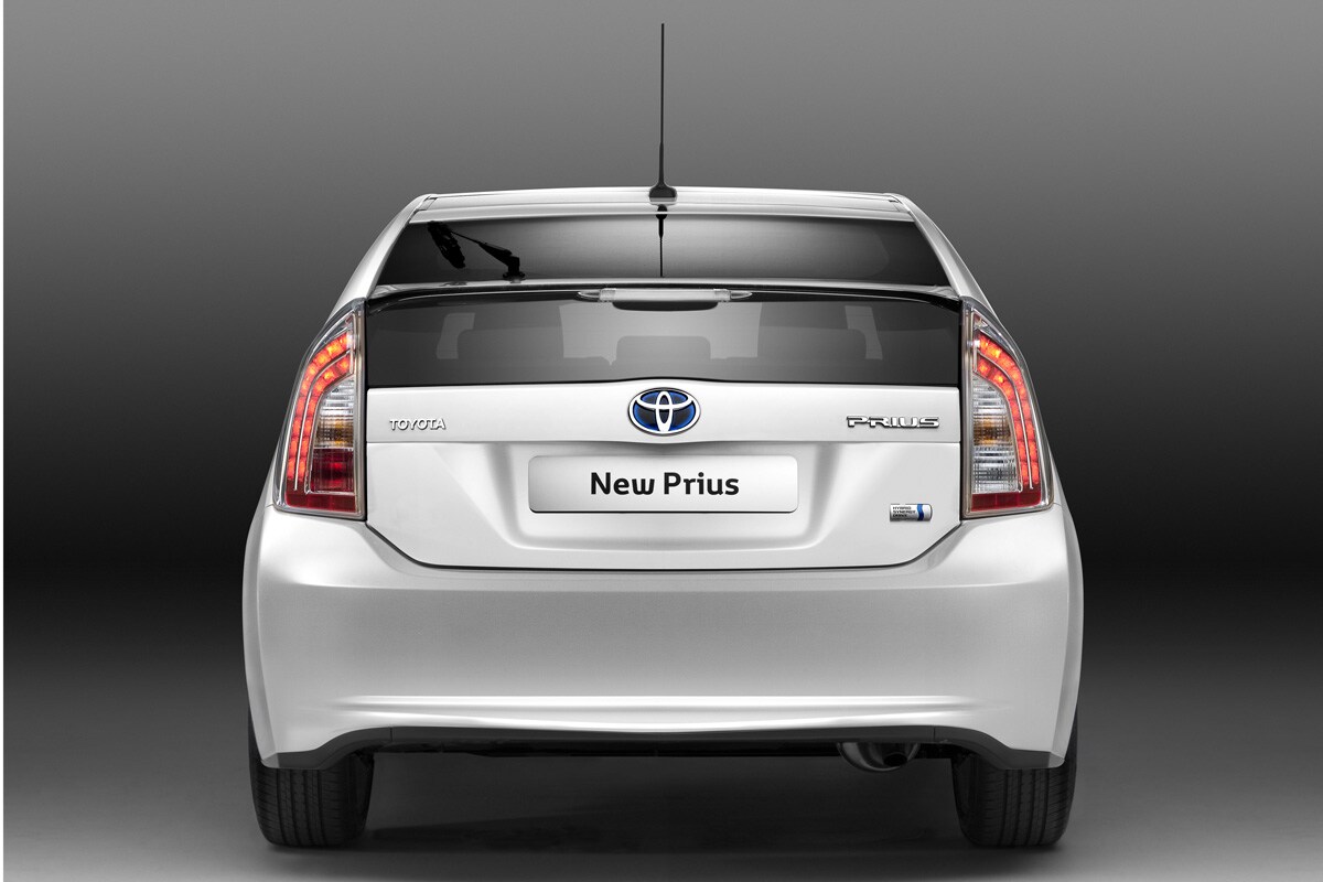 Toyota Prius 1.8 HSD Comfort (2013) #2 review - AutoWeek