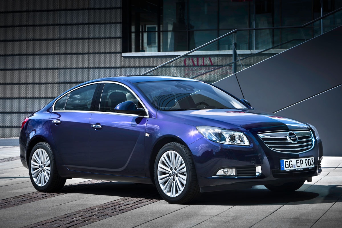 Opel Insignia 1.8 Edition (2009) review - AutoWeek
