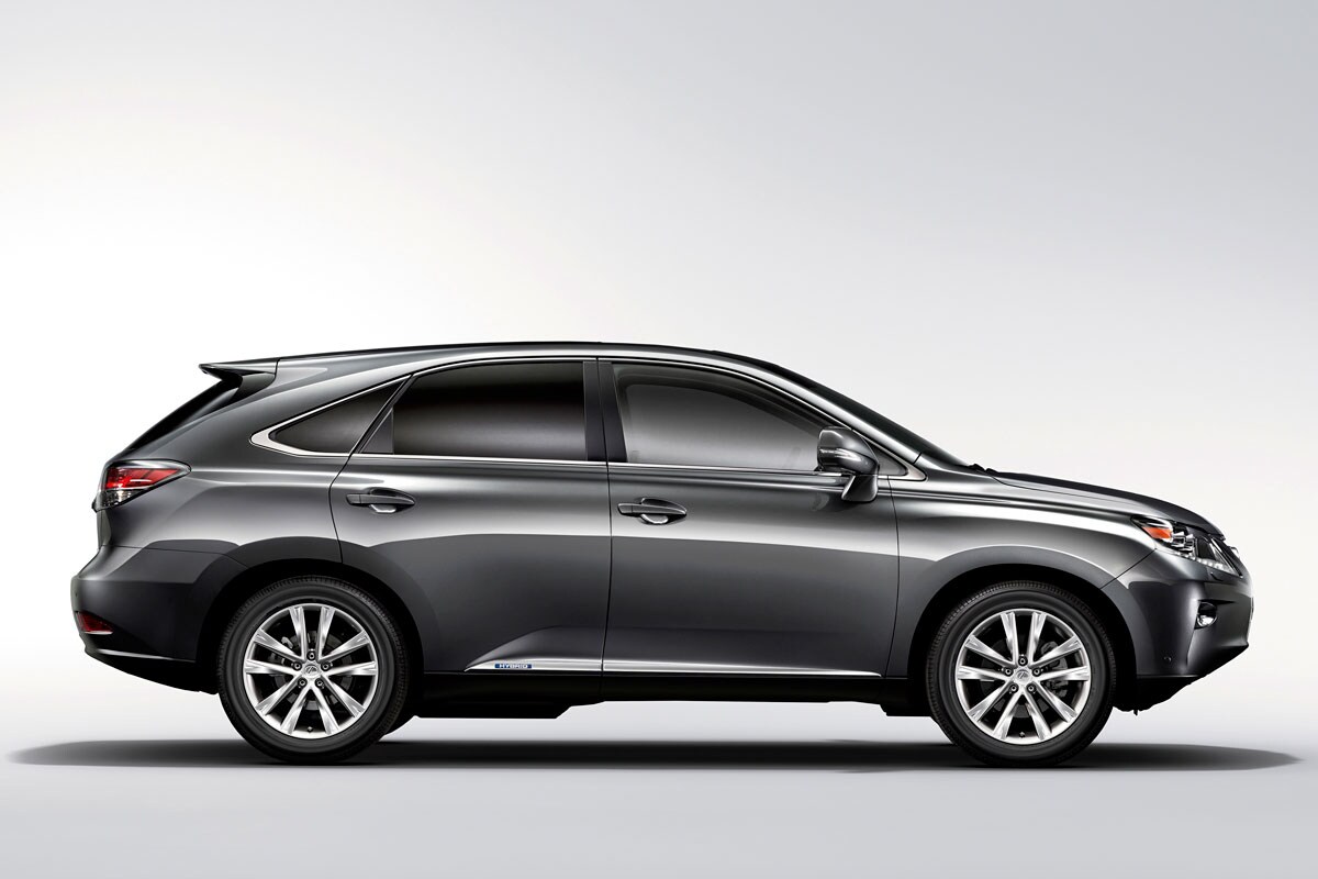 Lexus RX 450h President Line (2012) review - AutoWeek
