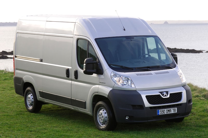 Peugeot Boxer L1H1 330 HDi 110 prijs en specificaties