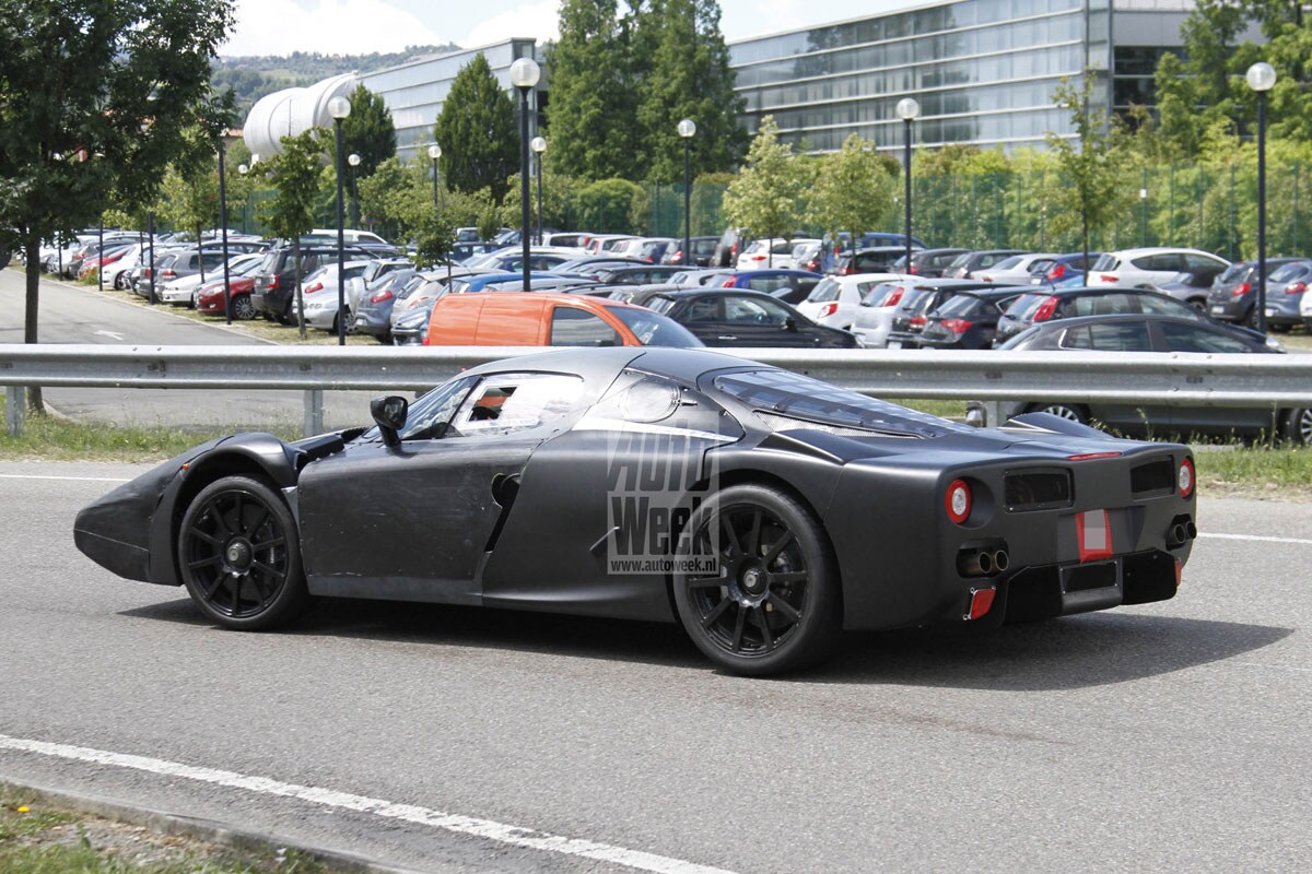 Ferrari F70 krijgt z'n imponerende vorm - AutoWeek