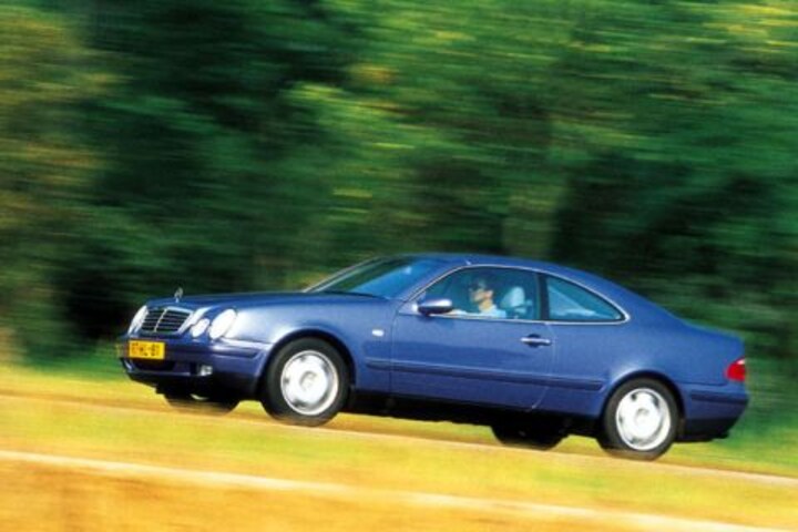 Mercedes-Benz CLK 230 Kompressor (1998) Autotest - AutoWeek