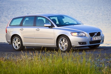 Kenteken Check JT-497-F - VOLVO V50 - AutoWeek