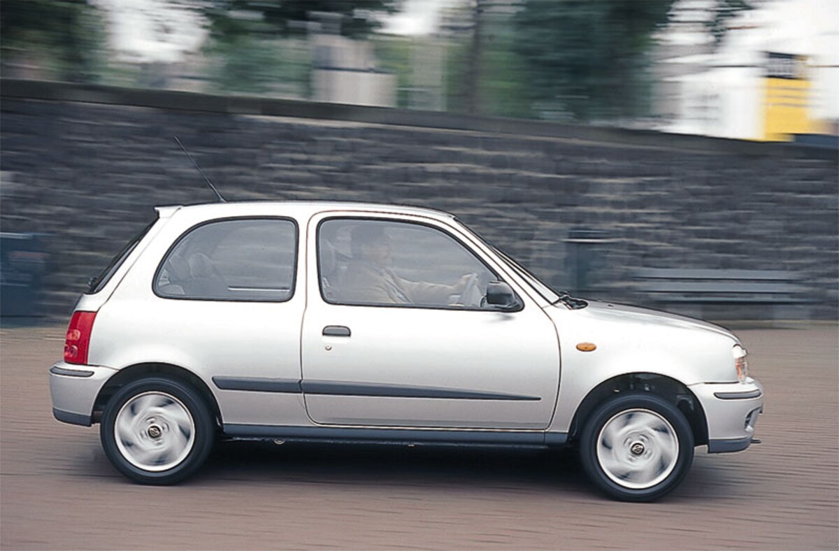 Nissan Micra 1.4 Luxury (2000) review - AutoWeek