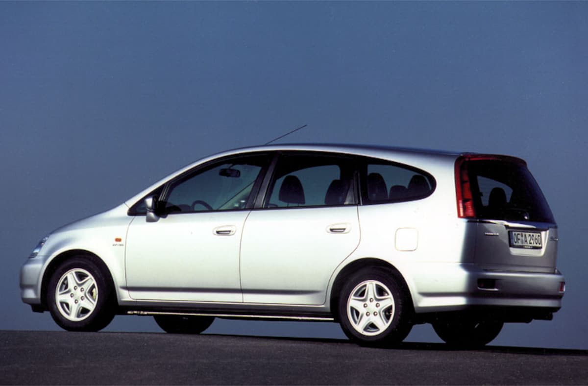 Honda Stream 2.0 ES Sport (2003) review - AutoWeek