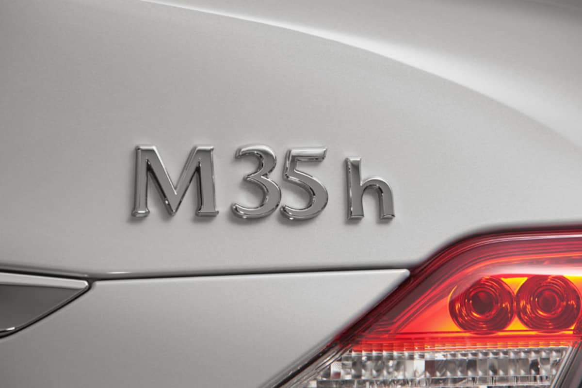 In detail: Infiniti M35 hybrid - AutoWeek
