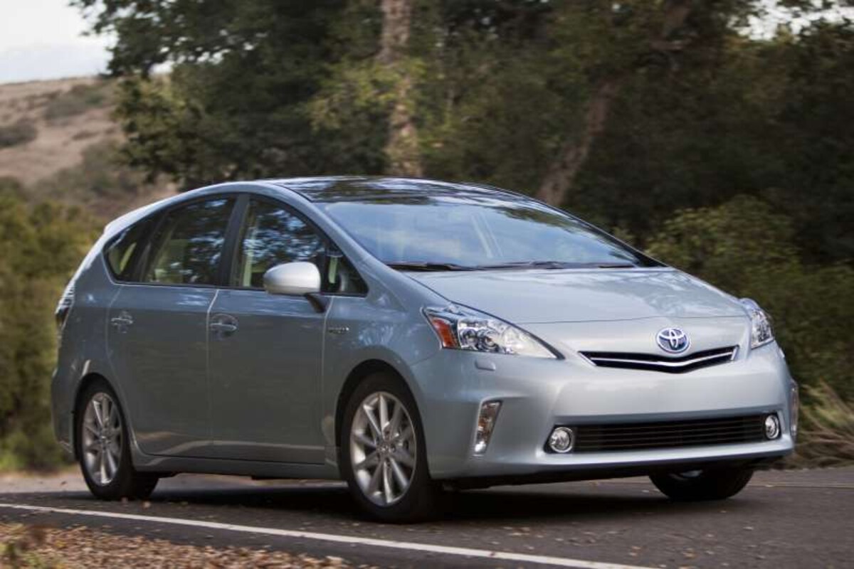 Toyota Prius V: Prius, maar dan als mpv - AutoWeek