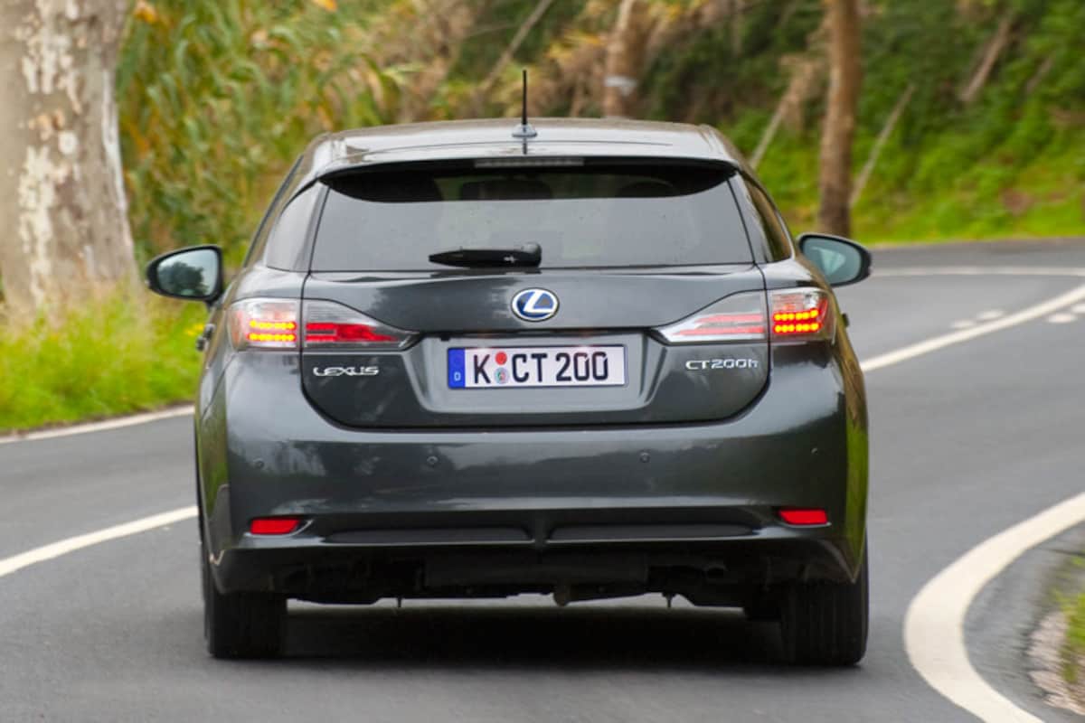 Lexus CT 200h Hybrid Business Style (2013) #2 review