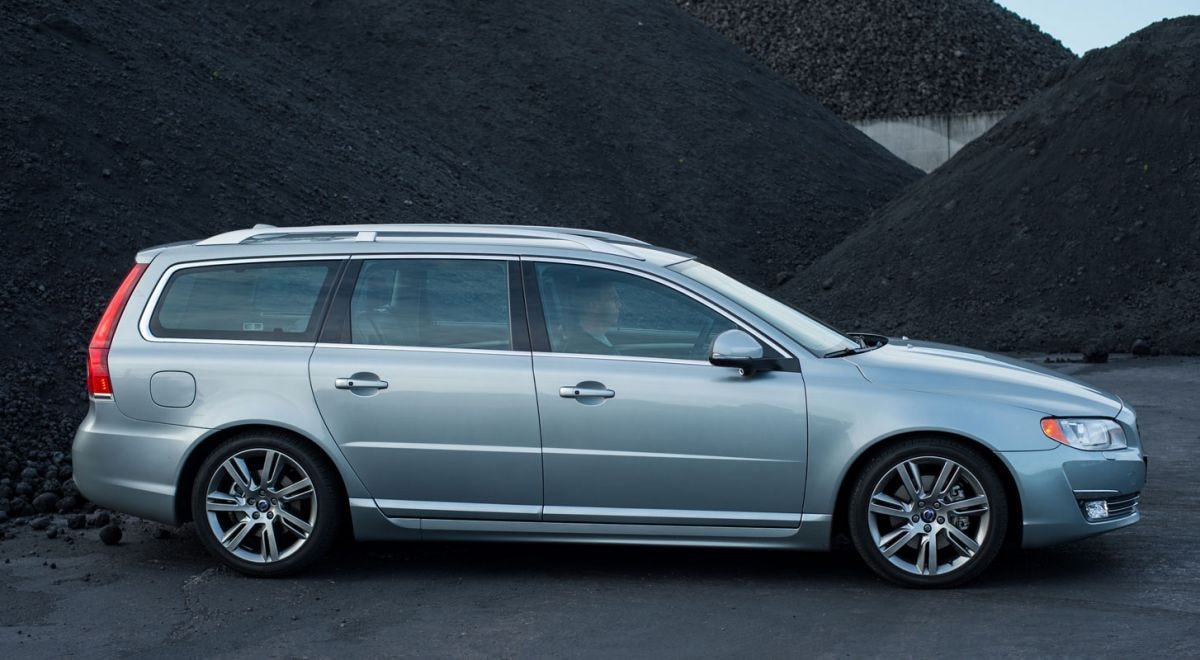 Volvo V70 D4 Kinetic prijs en specificaties - AutoWeek