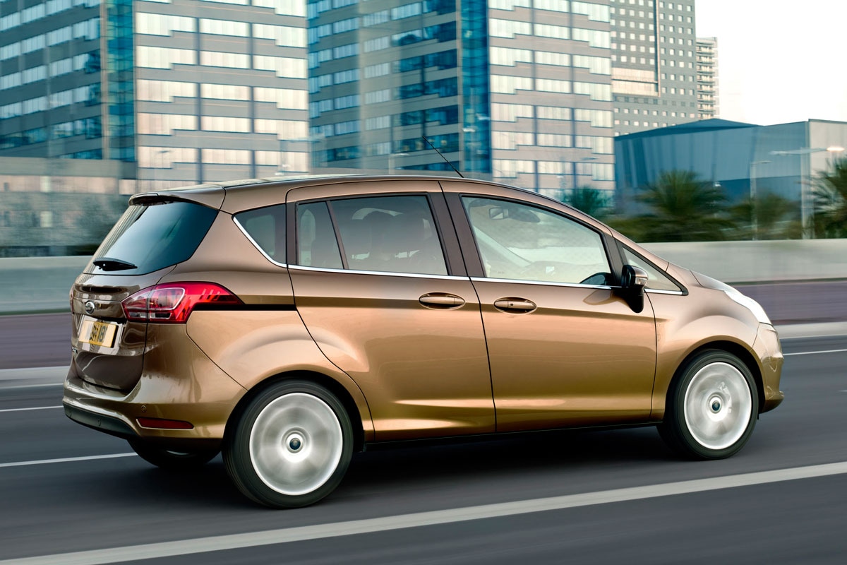 Ford B-MAX 1.0 EcoBoost 100pk Titanium prijs en specificaties