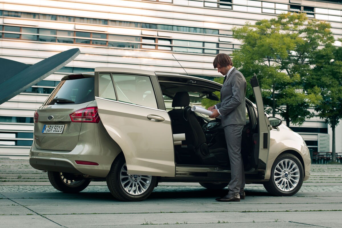 Ford B-MAX 1.0 EcoBoost 100pk Titanium prijs en specificaties