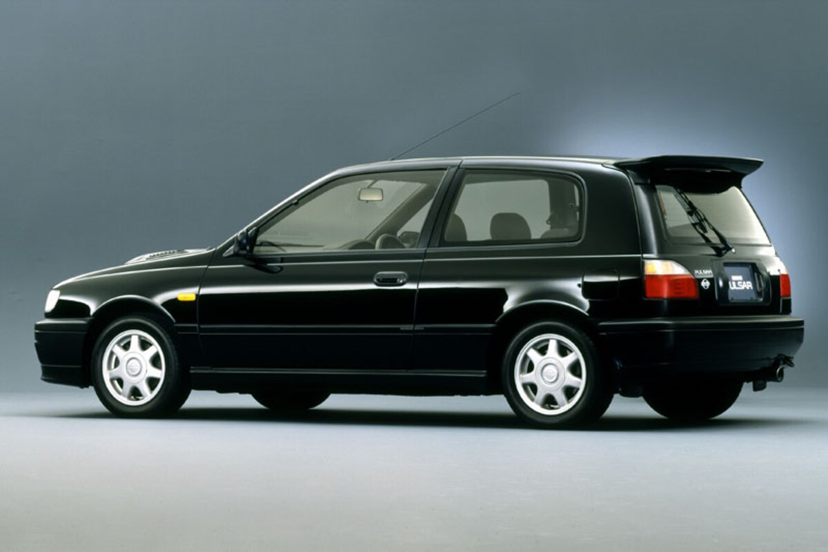 Nissan Sunny GTI-R - Rijtest - Uit de Oude Doos - AutoWeek