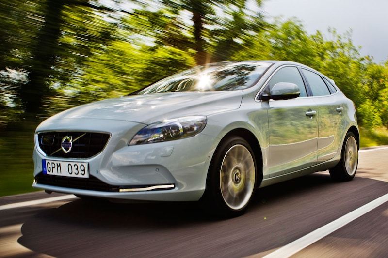 Volvo V40 T4 prijs en specificaties - AutoWeek