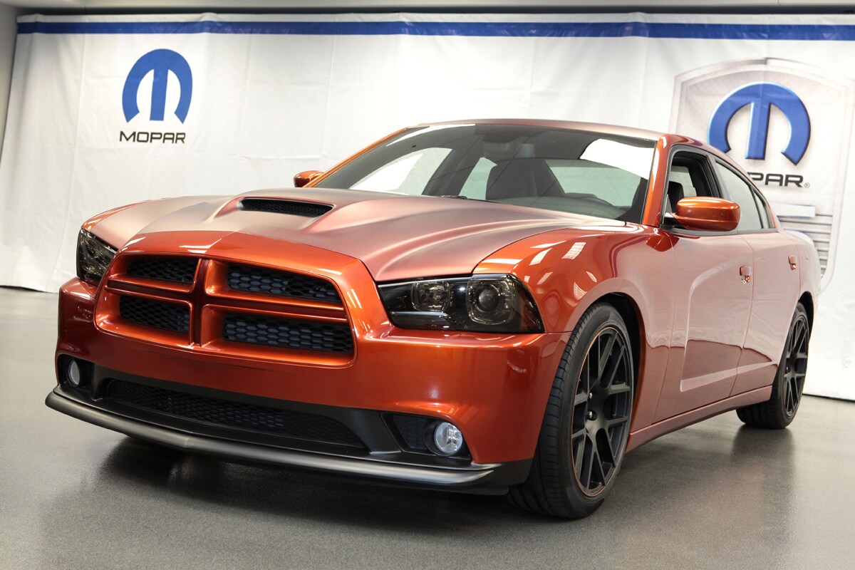 Dodge Charger Juiced met Viper-V10 - AutoWeek