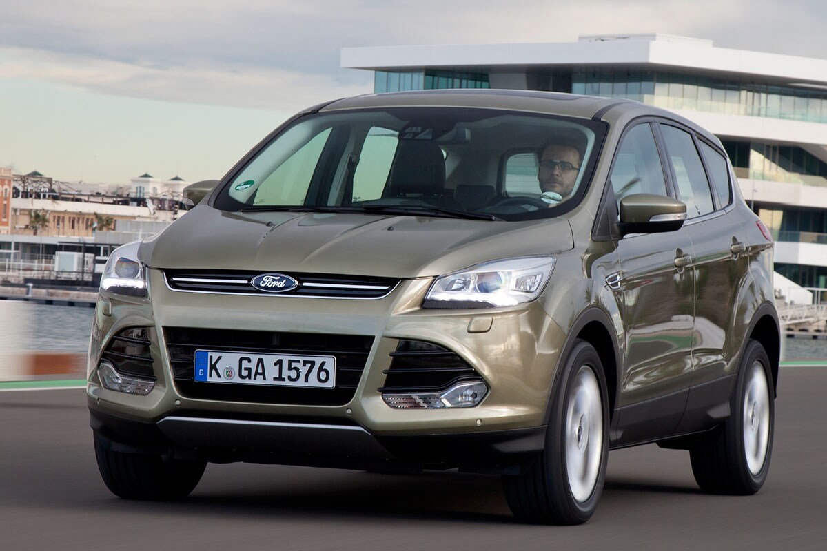 Ford Kuga 1.6 EcoBoost 150pk 2WD Titanium Plus (2013) review