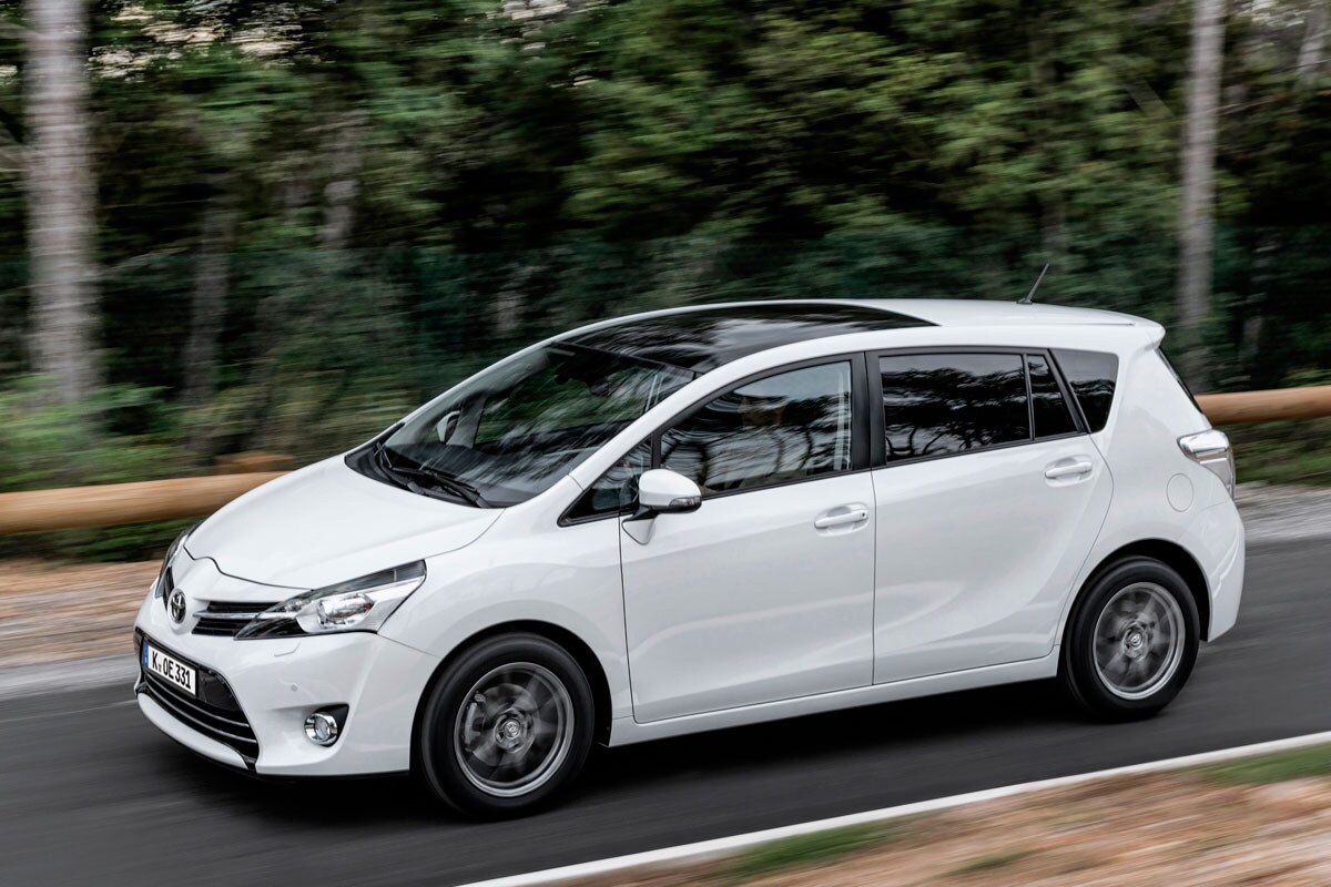 Toyota Verso 1.8 16v VVT-i Dynamic (2015) review - AutoWeek