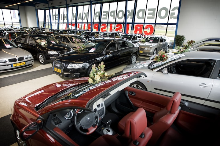 Verkoop tweedehands auto's blijft stijgen - AutoWeek