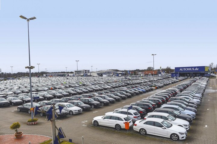 Dat Autohus - Reportage - AutoWeek