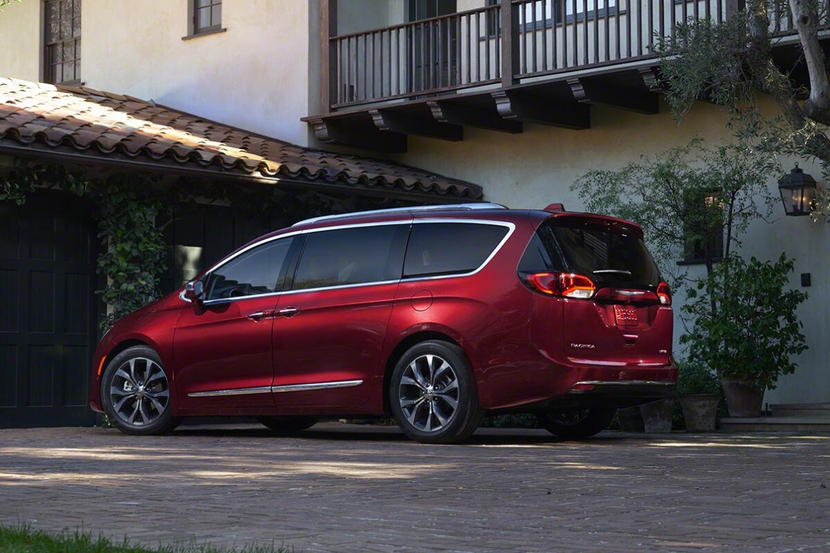 Chrysler Pacifica volgt Town & Country op - AutoWeek