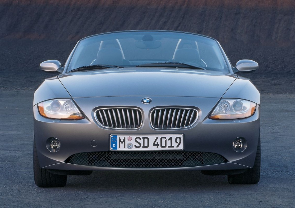 BMW Z4 (E85) - Facelift Friday - AutoWeek