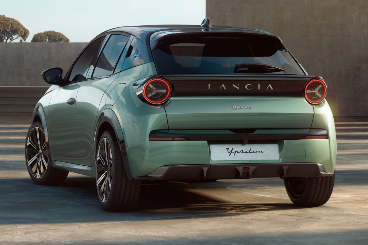 Lancia Ypsilon: elektrisch extravagant vanaf dik €35.000 - AutoWeek