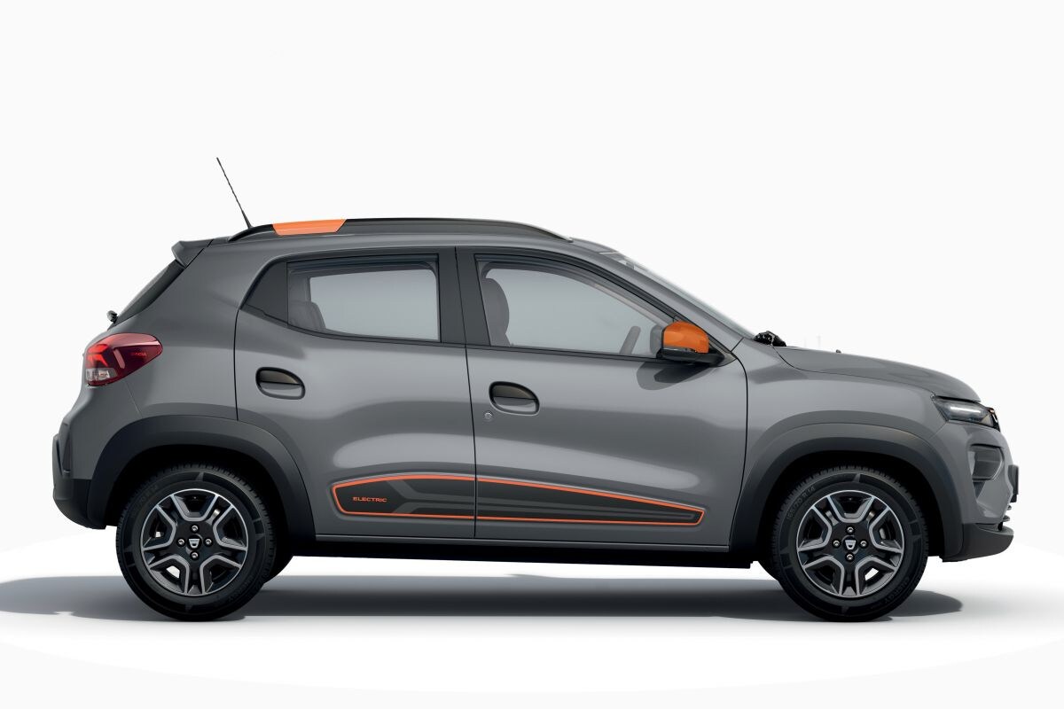 Dacia Spring Electric 45 Comfort Plus Orange Pack (2022) #6 review