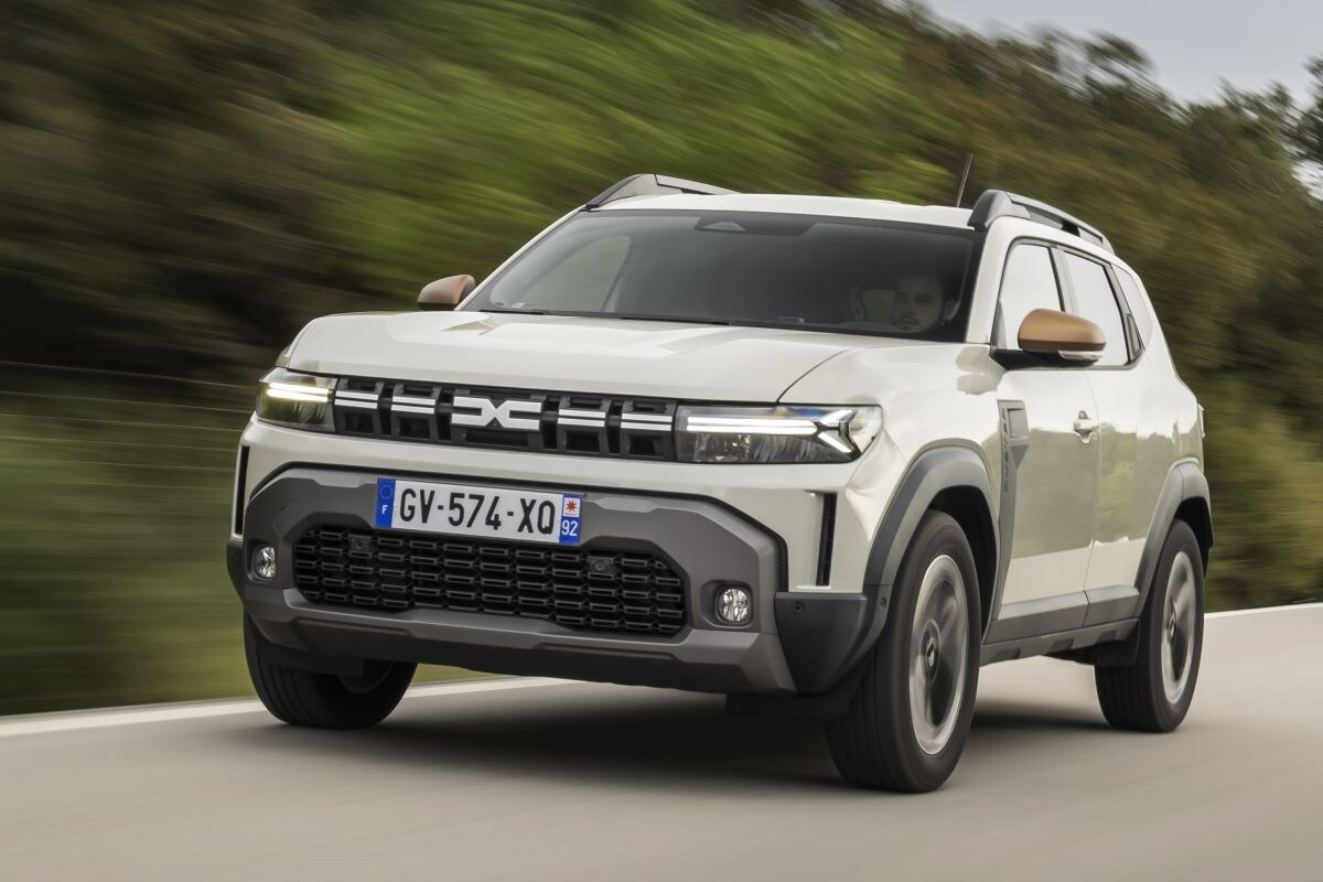 Dacia Duster HYBRID 140 Journey (2024) #4 review - AutoWeek