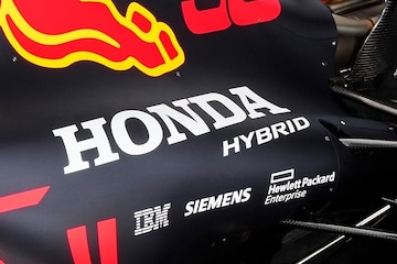 Red Bull Racing RB18 onthuld: nieuwe F1-auto Max Verstappen