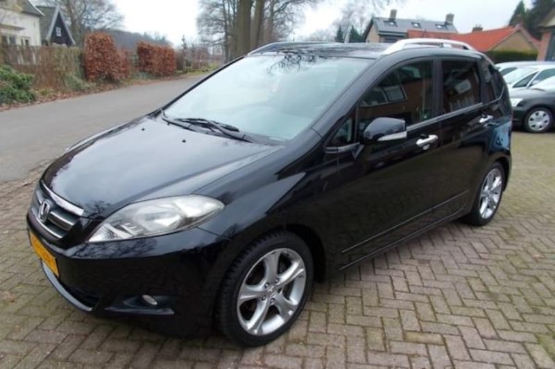 Deze MPV's koop je voor € 8.000 - AutoWeek