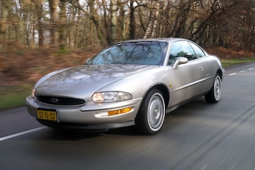 2000 Buick Riviera