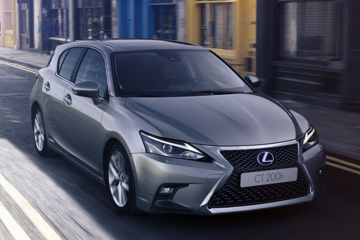 Lexus CT 200h Hybrid Ultimate Edition (2020) review