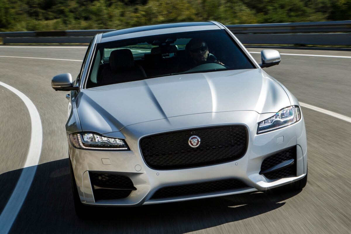 Jaguar XF E-Performance Pure prijs en specificaties