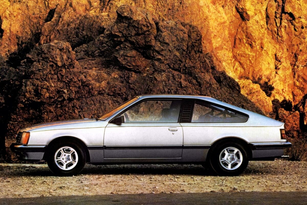 Opel Monza 2.5 E S prijs en specificaties - AutoWeek