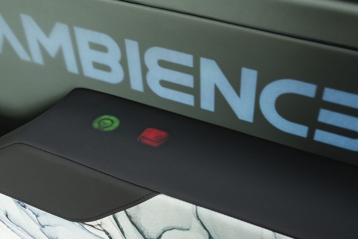 Klassieke Volkswagen T2 met hypermodern interieur - AutoWeek