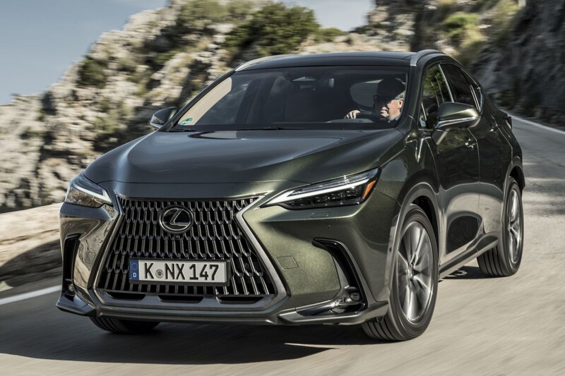 Lexus NX 450h+ 4WD Luxury Line prijs en specificaties