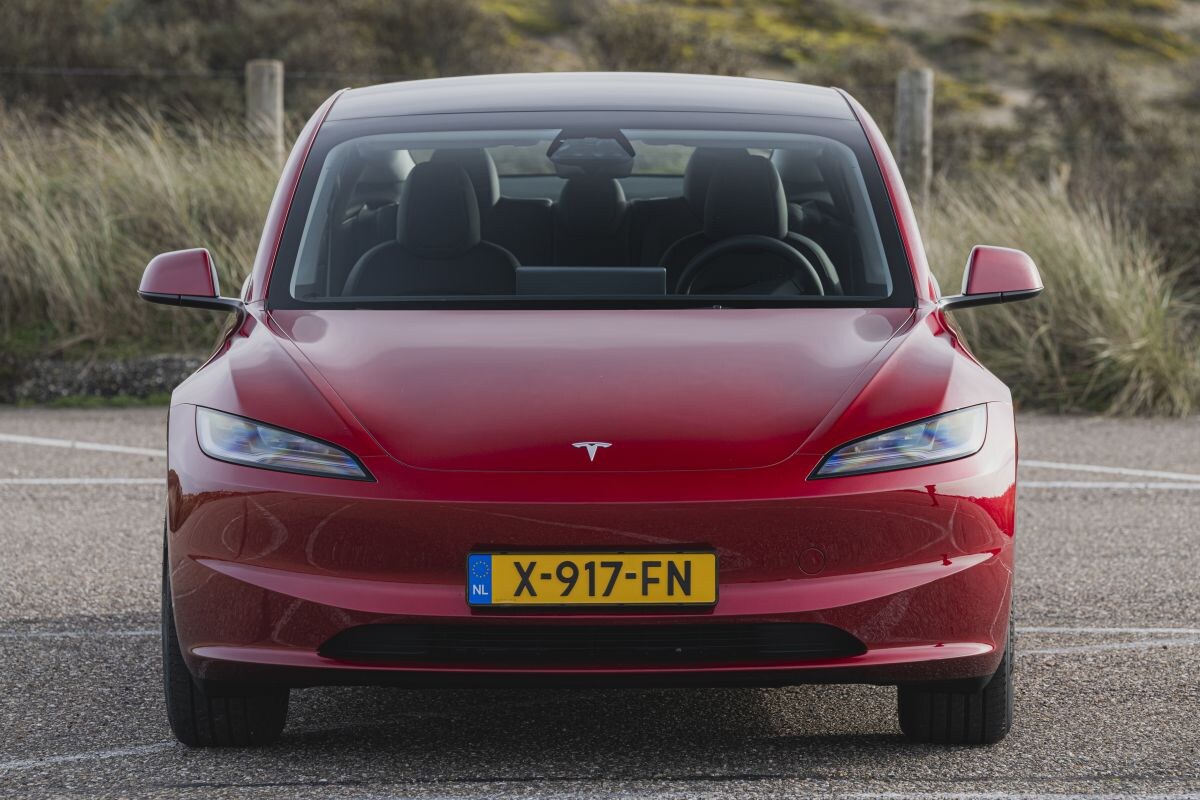 Tesla Model 3 RWD prijs en specificaties - AutoWeek