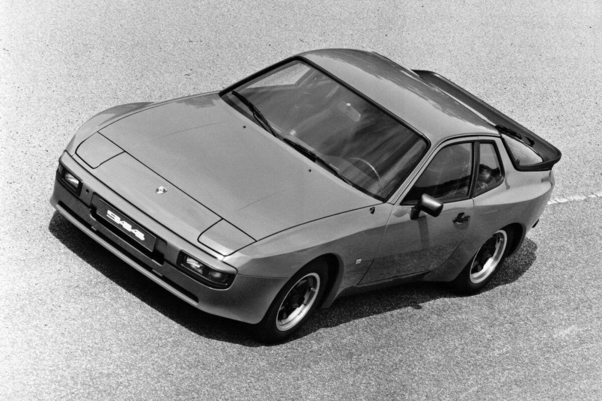 Facelift Friday: Porsche 944 - AutoWeek