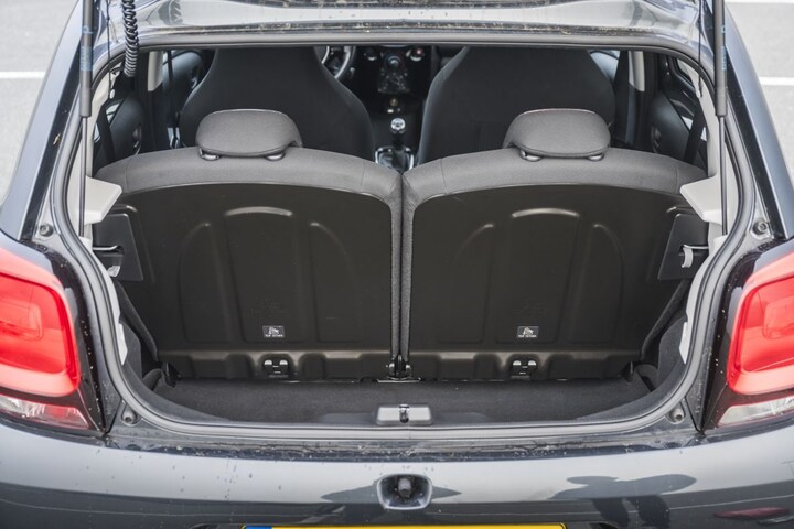 occasiondubbeltest Volkswagen Up vs Citroën C1 - AutoWeek