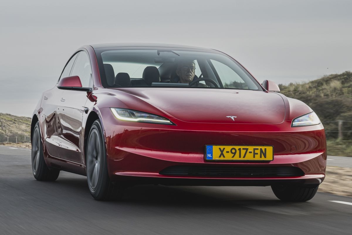 Tesla Model 3 RWD prijs en specificaties - AutoWeek