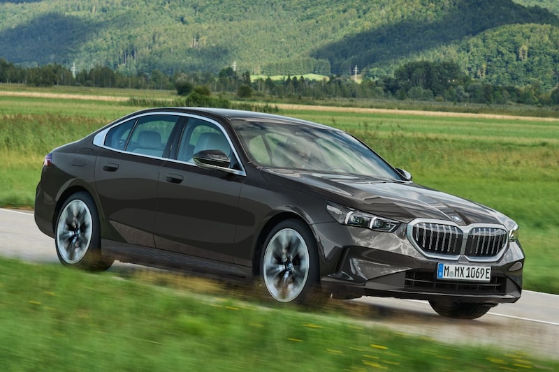BMW 550e xDrive prijs en specificaties - AutoWeek