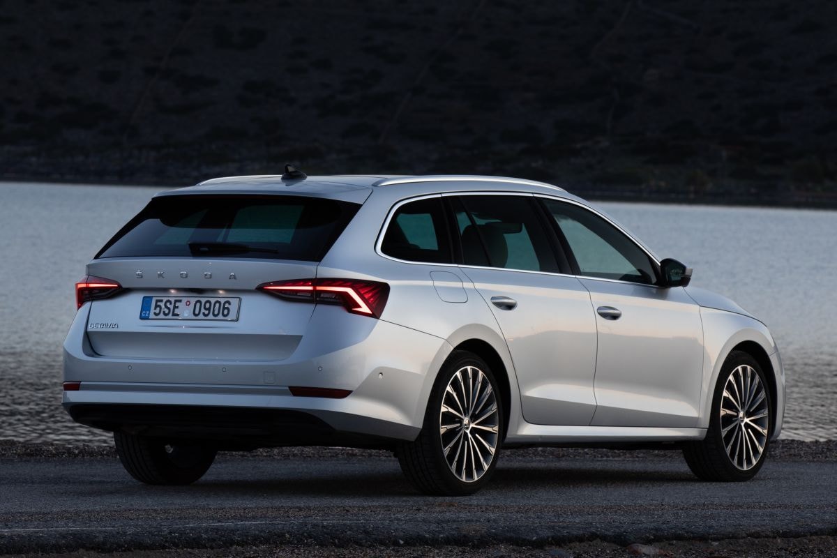 Skoda Octavia Combi 1.0 TSI e-TEC Business Edition Plus (2021) review